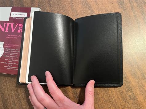 Niv 1984 Cambridge Pitt Minion Bible Black Goatskin Genuine Leather Out Of Print Niv Edition