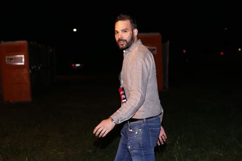 Filip I Viktor Živojinović Pozirali Zajedno I Izludeli žene