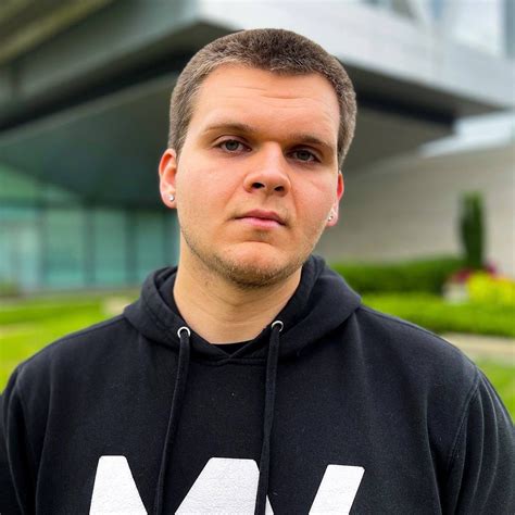 About Isaac Mashman Medium