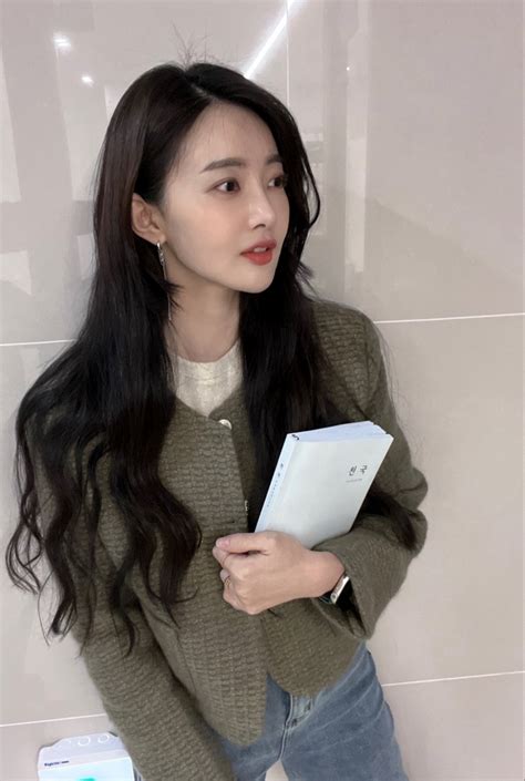 안소진 영화 ‘천국 캐스팅···느와르 드라마 열쇠 쥔 여인으로 변신