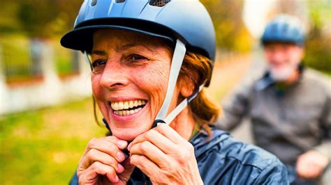 11 Activities Middle Class People Love That Wealthy People Refuse To