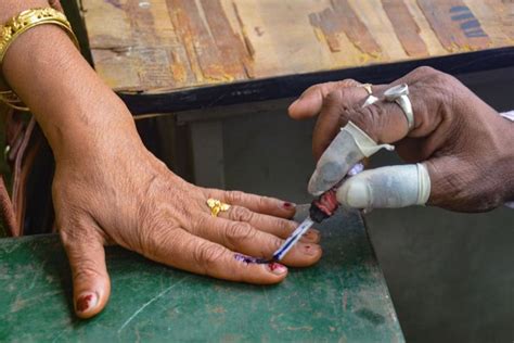 Lok Sabha Election 3rd Phase आज थम जाएगा तीसरे चरण का चुनाव प्रचार 94