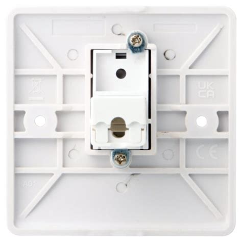 1 Gang Data Socket Cat 5e White M2 Electrical