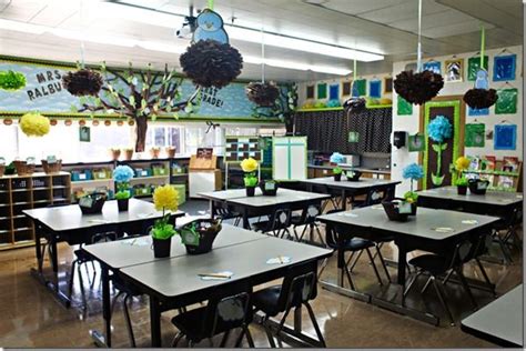 Bluegreen Decor With Birds Nest And 3d Treecute Ideas Classroom