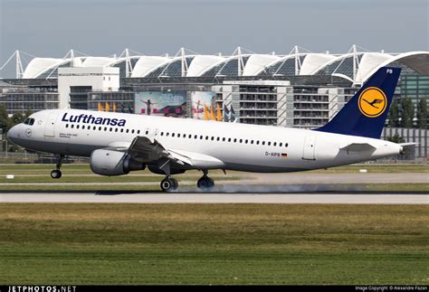 D Aipb Airbus A320 211 Lufthansa Alexandre Fazan Jetphotos