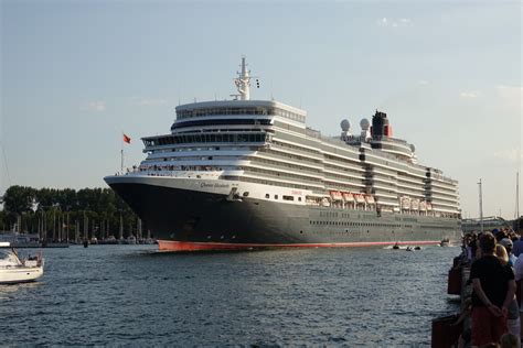 Queen Elizebeth Foto And Bild Deutschland Europe Schleswig Holstein Bilder Auf Fotocommunity