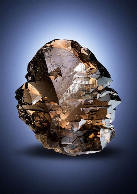 Дымчатый Гвиндель Кварц | Minerali, Fossili, Cristalli