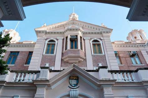 시진핑이 망치고 트럼프가 살렸다中대학생 사로잡은 이곳