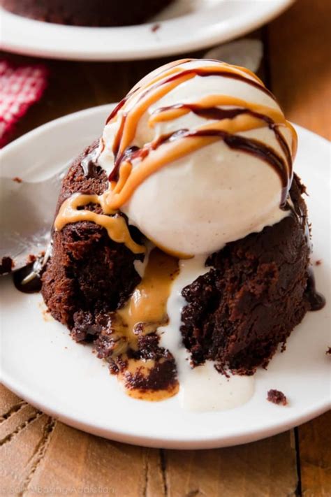 30 Quick Dessert Recipes 1 Hour Or Less Sallys Baking
