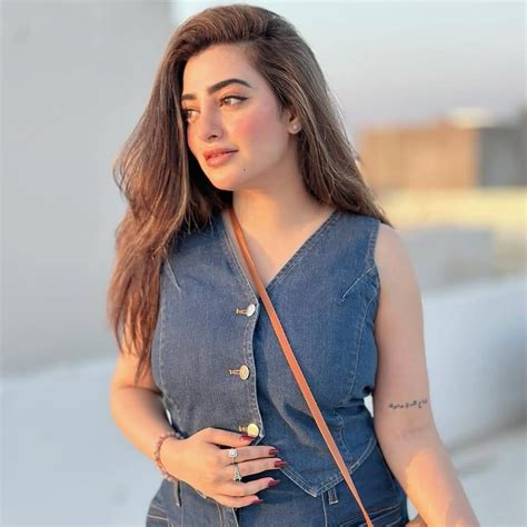 Nawal Saeed Photoshoot 📸🤩 •𝑭𝒐𝒍𝒍𝒐𝒘 𝒇𝒐𝒓 𝒎𝒐𝒓𝒆 Instagram