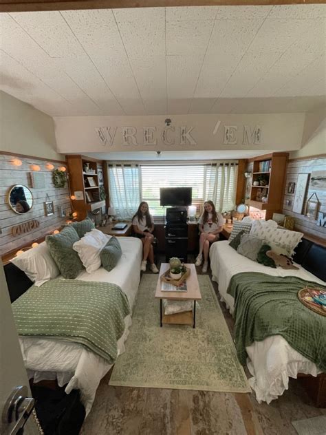 Chitwood Dorm Texas Tech Classy Dorm Room Cozy Dorm Room Dorm Room