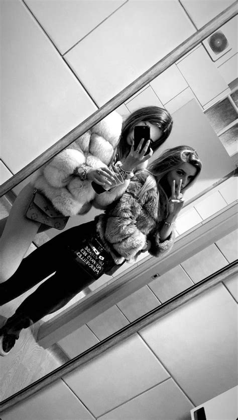 Pin By Lis On Chav Chav Outfits Cute Friend Photos Cute Winter Fits