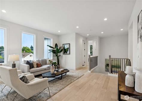 2203 Ne 82nd St Seattle Wa 98115 Redfin