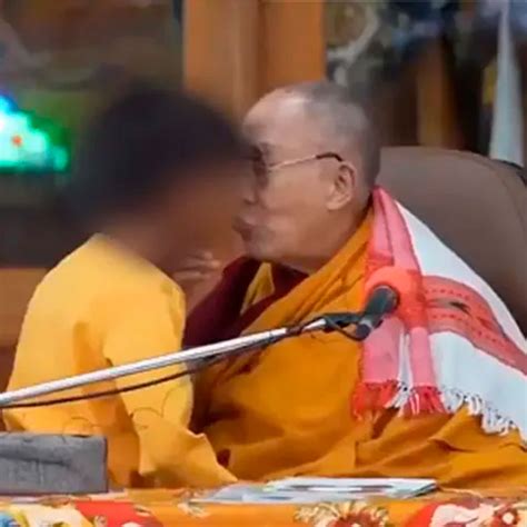 El Dalai Lama Se Disculpa Por El Video Donde Besa A Un Niño A Quién Le