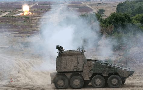 Boxer Rch 155 Firing With Impact Site Visible R Tanks