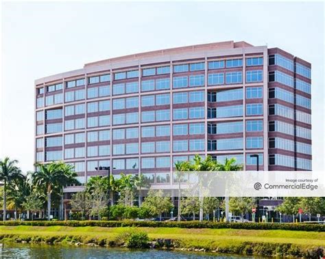 1000 Waterford 1000 Nw 57th Court Miami Fl 33126