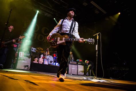 Social Distortion Frontman Mike Ness Reveals His Battle With Cancer