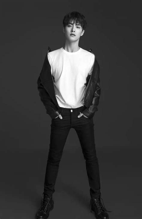 馬天宇最新時尚大片曝光 暗藏的鋒芒太撩人 每日頭條