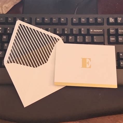 Hallmark Office Hallmark Cares Blank Inside Notecards With Letter E