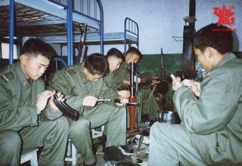 China Defense Blog Photo Album A Day In The Life Of A Pla Enlist In
