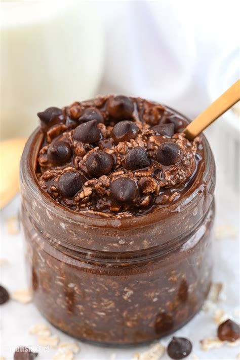 Simple Chocolate Overnight Oats For One