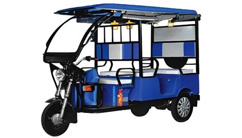 Ultra Modern Stylish Design Future Driving Electric Passenger Auto