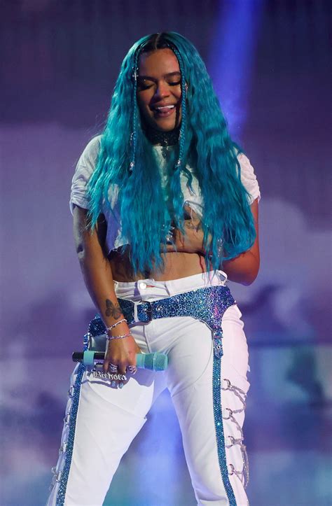 Karol G Deleitó A Sus Fanáticos Con Un Concierto Virtual Gratuito Infobae