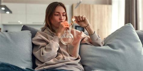 Why I Smoke Weed Every Single Night Before Bed Yourtango