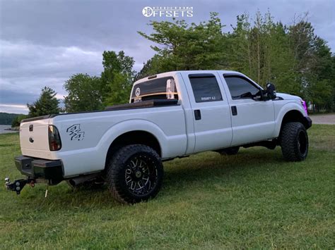2015 Ford F 250 Super Duty With 20x12 44 Anthem Off Road Gunner And 35 12 5r20 Falken Wildpeak