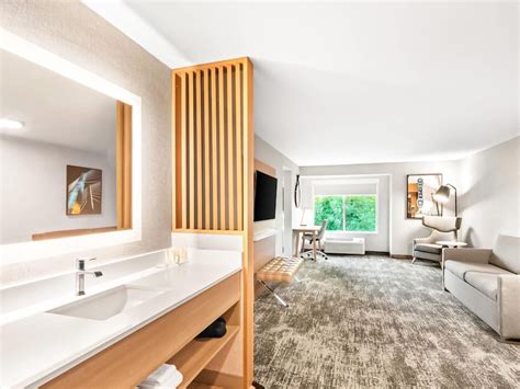 Best Hotels Near Portland Intl Airport Pdx