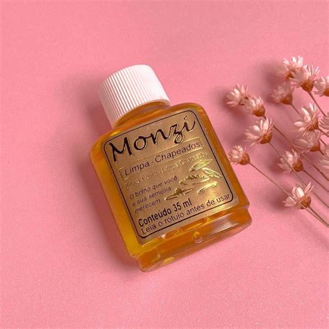 Monzi Limpa Chapeados