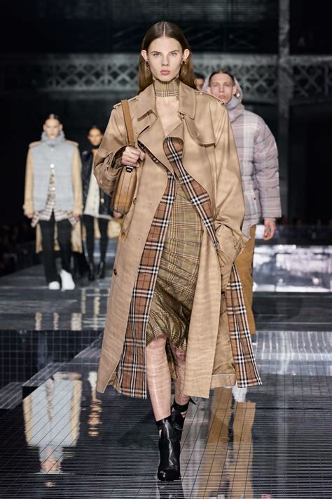 Plaid Perfection The Latest Fashion Trends
