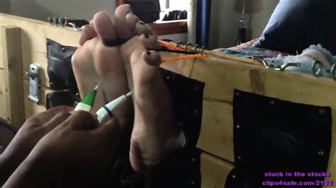 Kittys Ticklish Feet Eporner