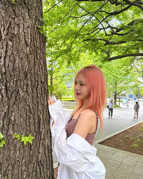 매일 리즈 찍고있는 리즈 인스타 업 팬플러스 커뮤니티