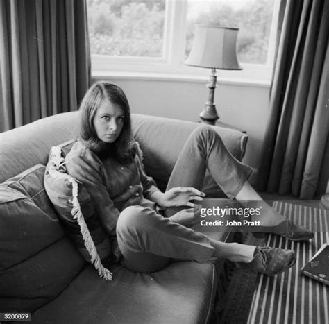 Sarah Miles Feet