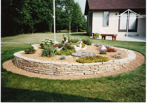 Rock Walls Landscaping In Desert