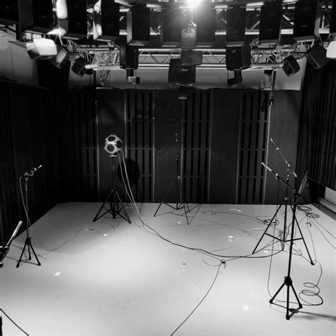 1 Variable Acoustics Laboratory Arni And The Equipment Used In Room