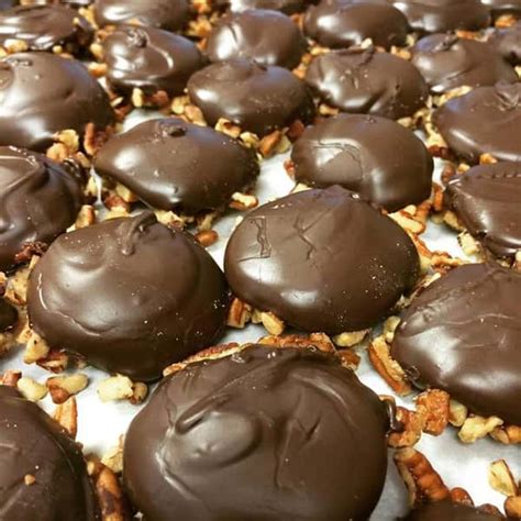 Assorted Chocolate Nut Clusters And Praline Pecans The Peanut Man