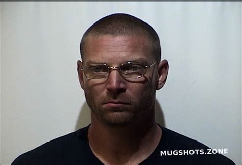 Breedlove Bradley Wayne 09 11 2022 Christian County Mugshots Zone
