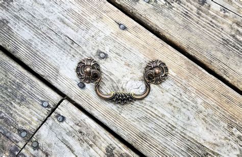 Antique Keeler Brass Co Antiqued Gold Clam Shell Motif Drop Bail Pulls And Rosettes In Solid Brass
