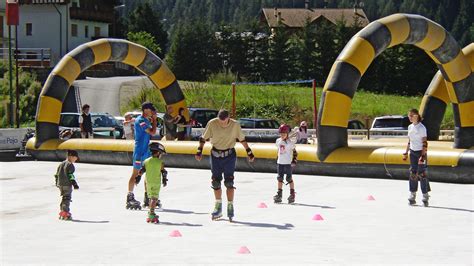 Rollschuhlaufen In Val Di Sole Trentino Kristiania Pure Nature Hotel And Spa