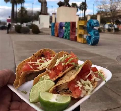 Los Famosos Tacos De Perro De Nogales Sonora