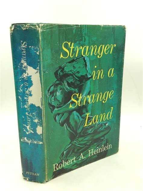 Stranger In A Strange Land Heinlein Robert A 9780399107726 Amazon