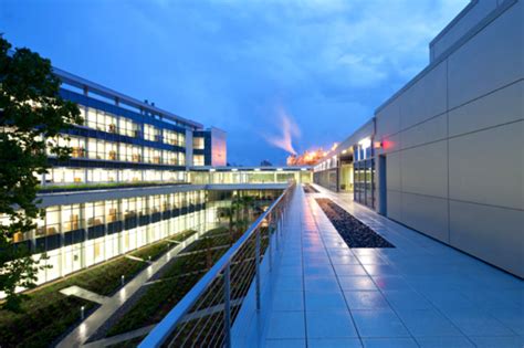 Uf Ctrb Perkins Will Inhabitat Green Design Innovation Architecture Green Building