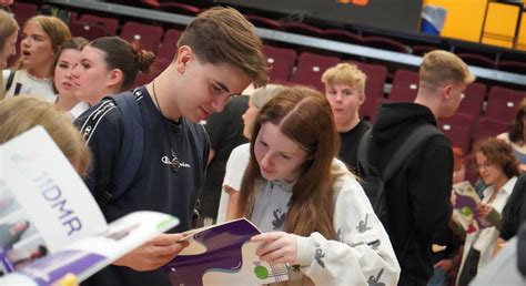 Tga Y11 Prom Breakfast The Gainsborough Academy