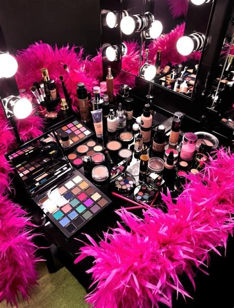 10 Best Chicana Makeup Products That Celebrate Cultural Beauty 2026