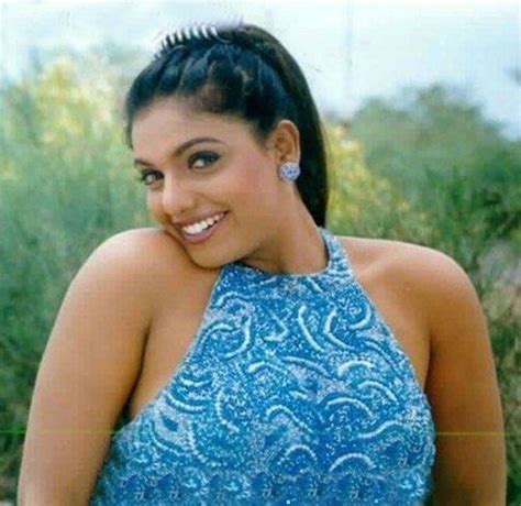 Ravali Kannada Actor Movies Biography Photos