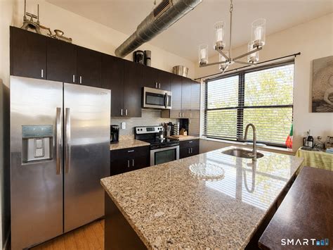 881 Lafayette Blvd Unit 4g Bridgeport Ct 06604 Mls 24176919 Redfin