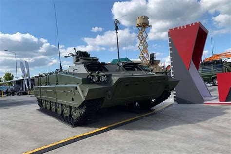 Rusya Yeni Otonom Mgtt Lb çok Amaçlı Aracını Tanıttı M5 Dergi