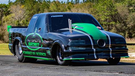 Street Race Trucks